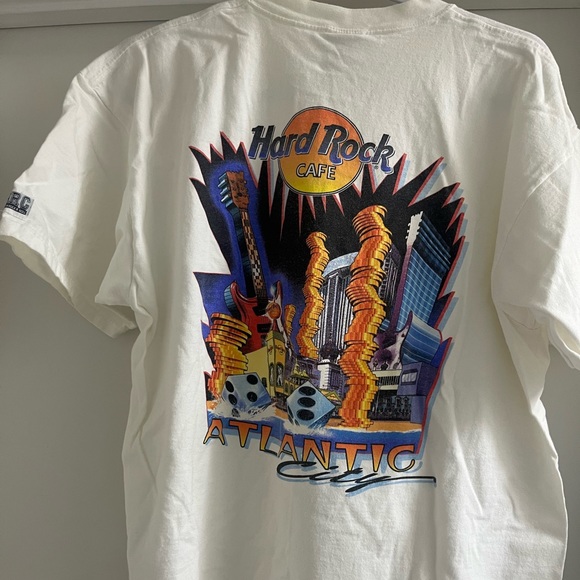 Hard Rock Cafe | Shirts | Vintage Hard Rock Cafe Tshirt Atlantic City ...